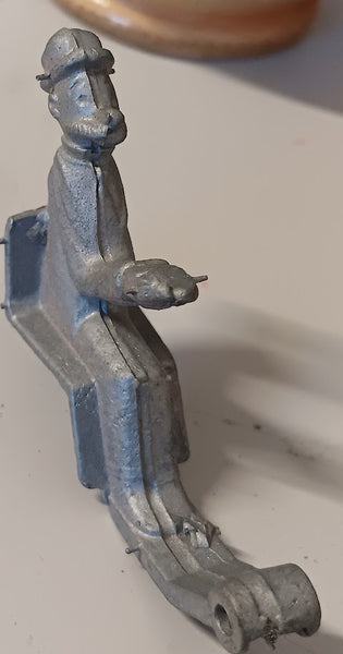 Andy Gump Cast Iron Figure for 348 figure. – Classic Tin Toy Co.
