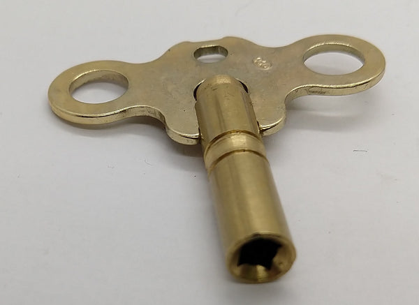 #7 Brass toy windup key 3/16" hole. (measures 4.5mm) – Classic Tin Toy Co.